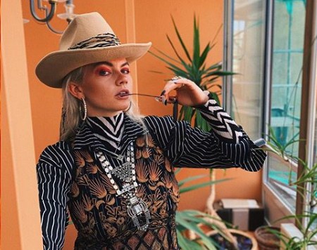 CHINCHILLA Guides her Fans to the Magical Essence of Pop Through the ...