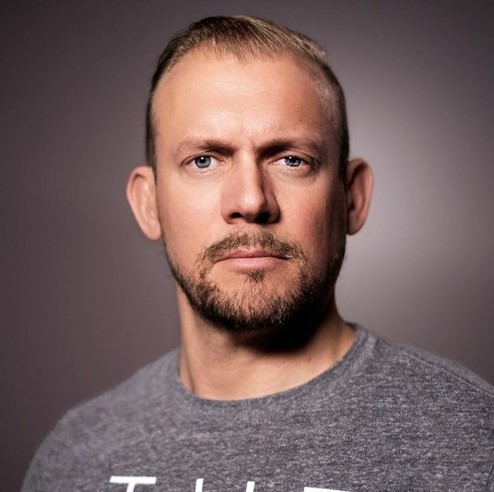 Get On To The Dance Floor With Talented EDM Star Karl-Johan Strandberg ...